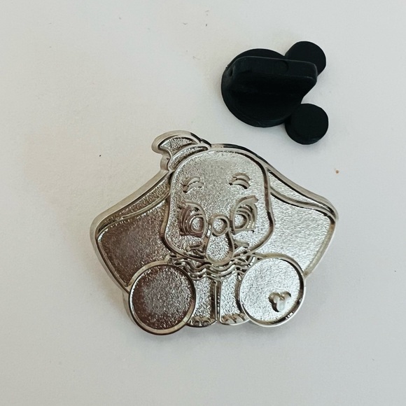 Disney | Accessories | Disney Hidden Mickey Silver Big Foot Dumbo Pin ...